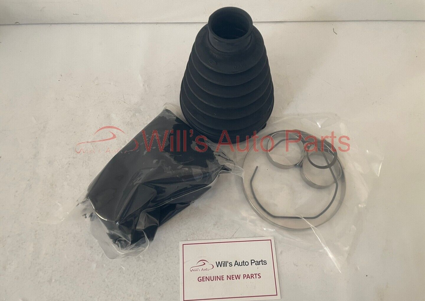 GENUINE BRAND NEW KIA SORENTO 2012-2014 BOOT KIT-FRONT AXLE DIFF SIDE ...