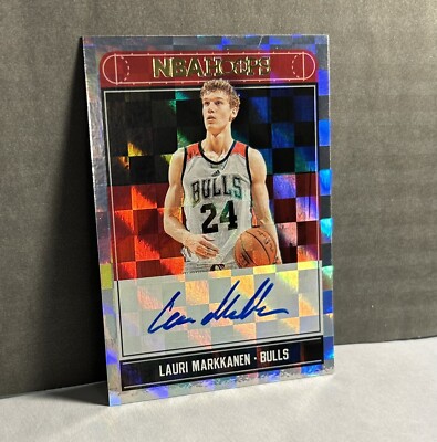 2017-18 NBA Hoops Lauri Markkanen RC Rookie Auto #RA-LMK Bulls Utah ...