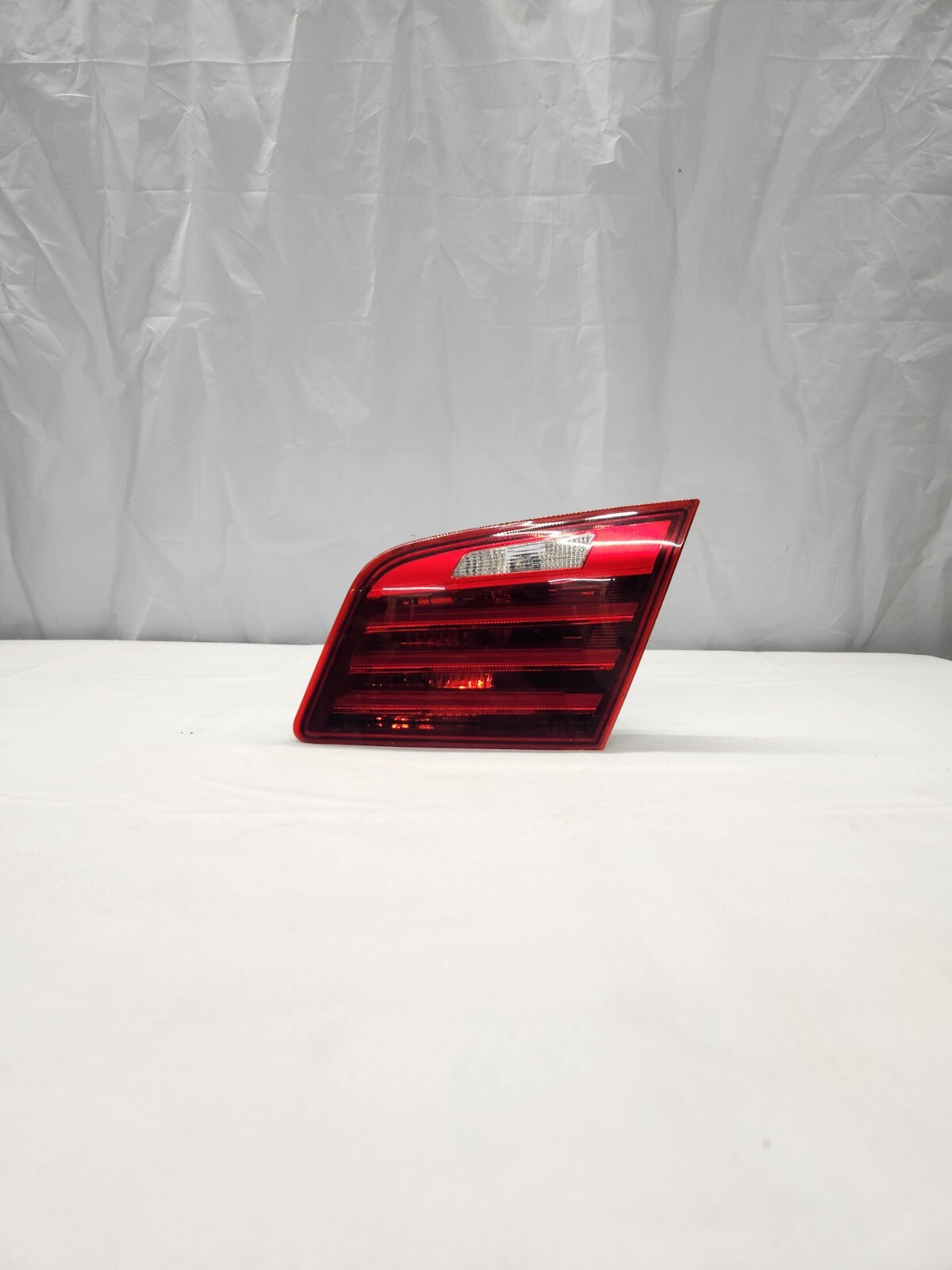 #8044. 14-16 BMW F10 535i 5 Series Right Inner LED Tail Light OEM ...