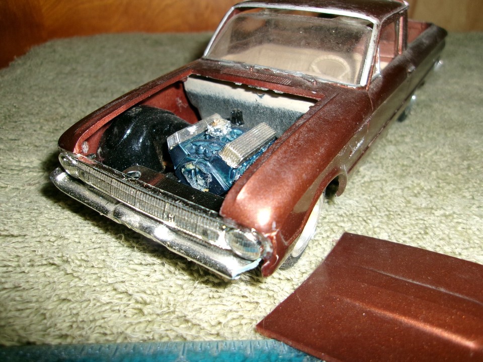 Vintage AMT, 1:25 '61 Ford Falcon/Ranchero Nice Built Model Car,Brown ...