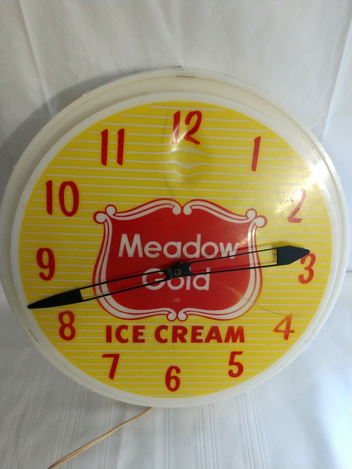 Vintage Meadow Gold Ice Cream Milk Dairy Clock Lighted Works. | eBay