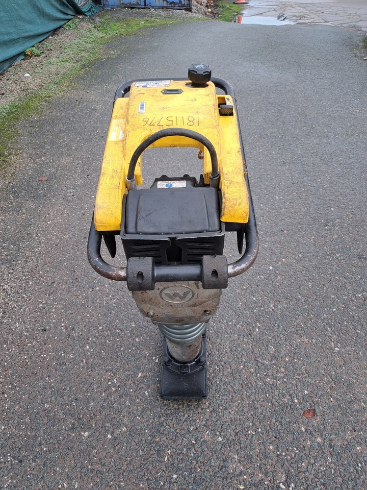 WACKER NEUSON BS50-2 TRENCH RAMMER 2 STROKE PETROL PLATE (Narrow 6 ...