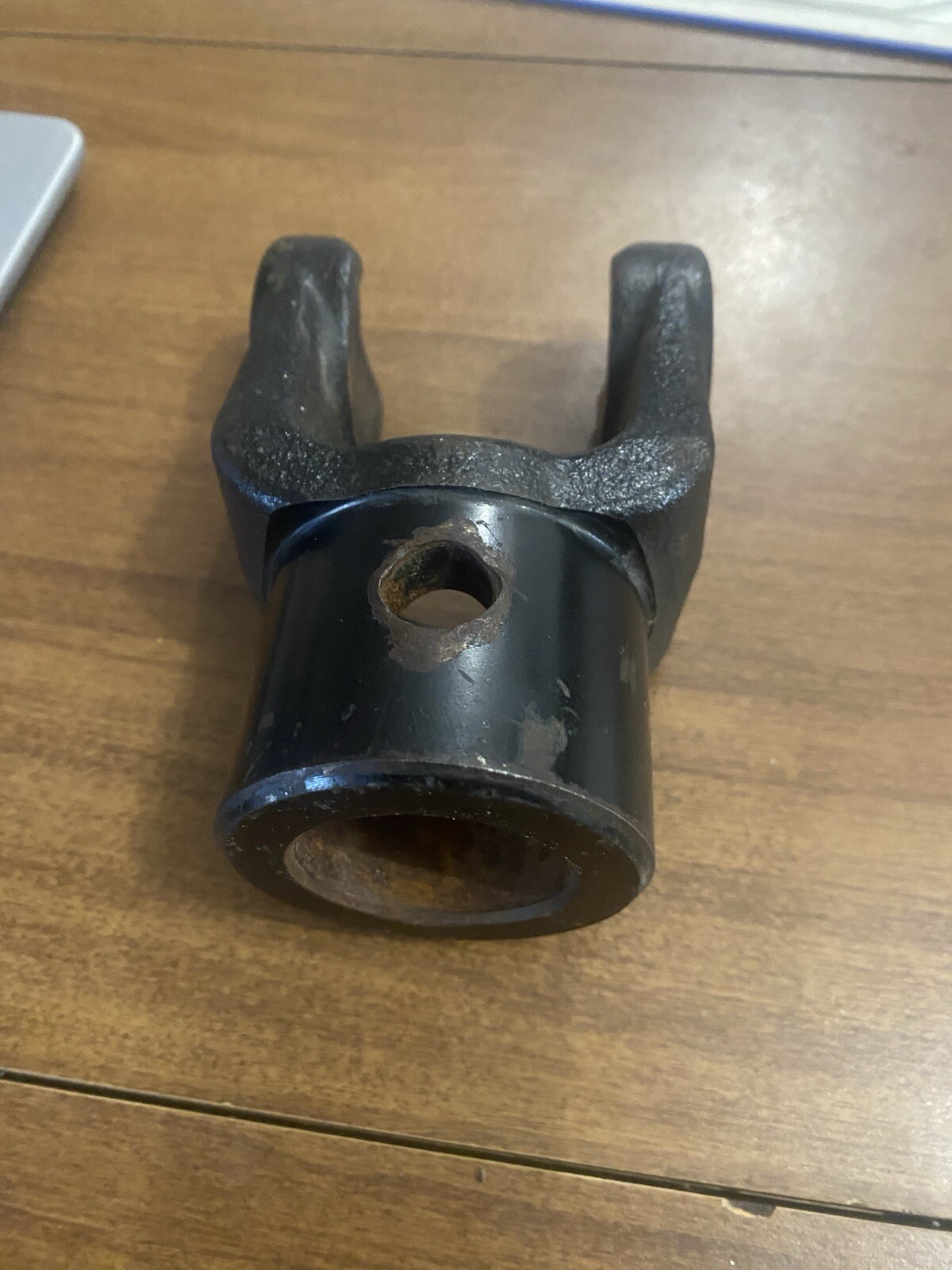 Weasler PTO Yoke 1-3/8” Round Bore 1/2” Shear pin hole - 14011-6 | eBay