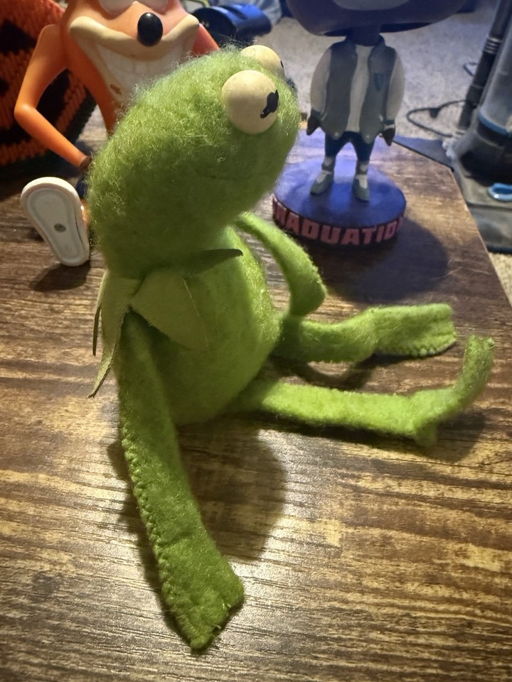 Vintage 1979 KERMIT THE FROG Muppet Sad Beanbag Plush Fisher Price Toy ...