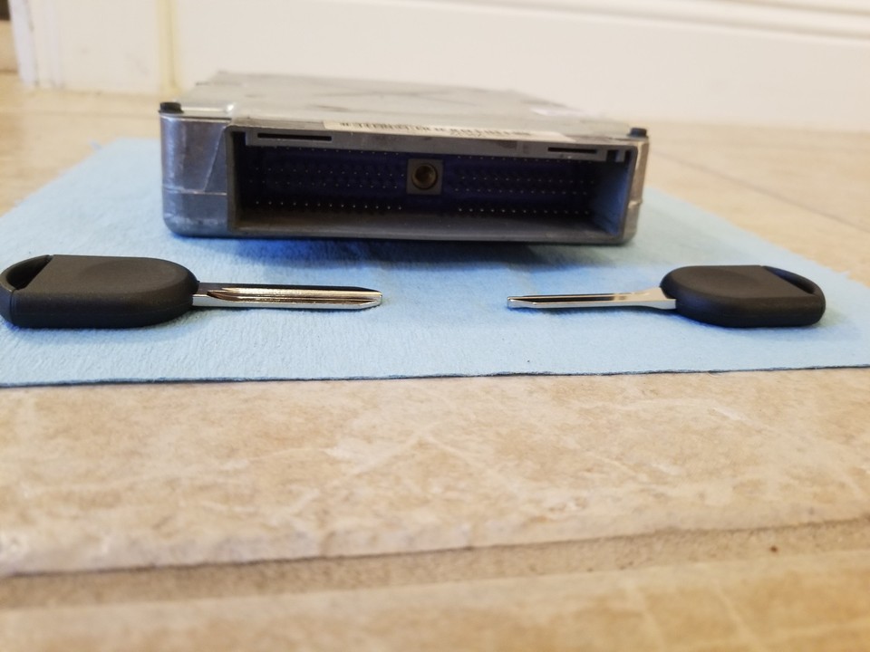 PROGRAMMED 2003 Crown Vic/Grand Marquis Computer W/Keys ECU 4.6L 3U7A ...