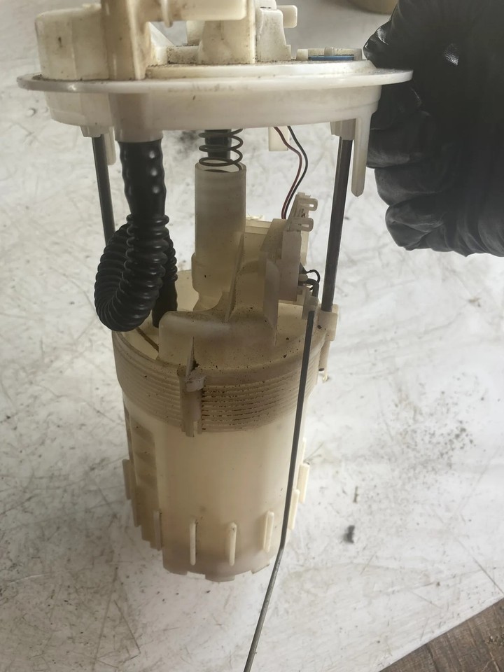 RENAULT MASTER III Minibus / passenger JV Fuel Tank Pump 172020068R ...