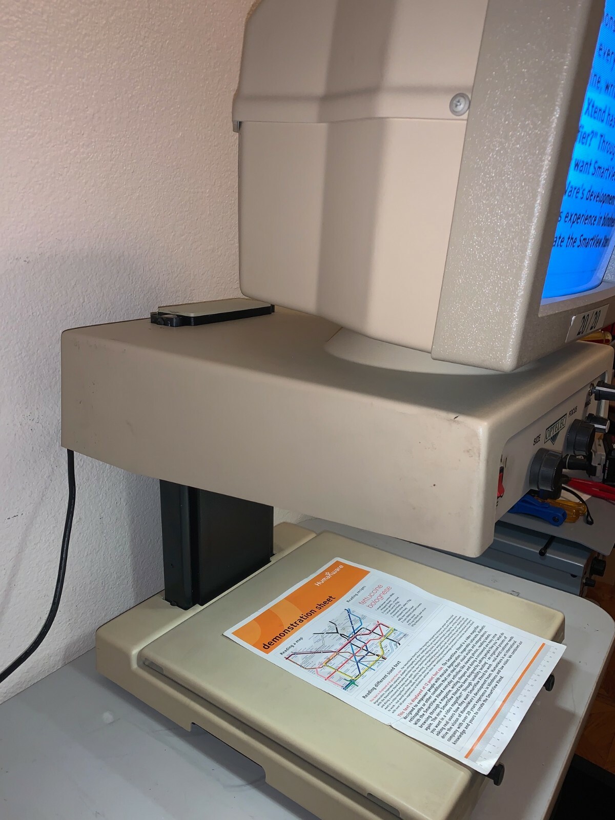 Optelec 18" CRT 20/20 Spectrum Low Vision Video Magnifier for sale ...