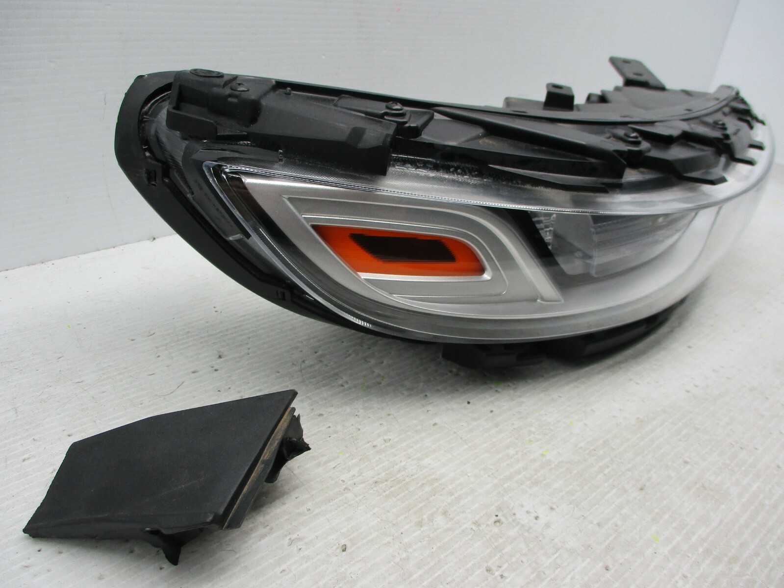 2020 2021 Kia Soul Right DAYTIME RUNNING LIGHT DRL Halogen Passenger ...