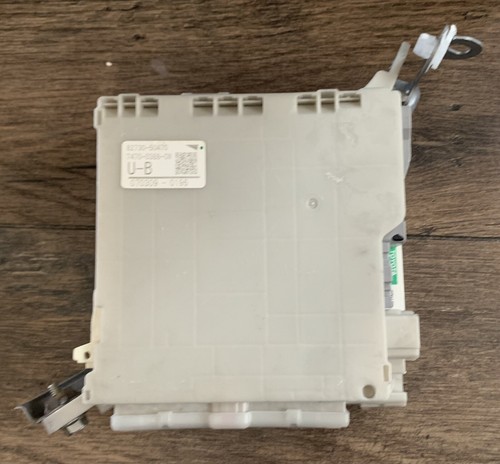 07-09 Lexus LS460 XF40 Front Left Interior Junction Fuse Box 82730 ...