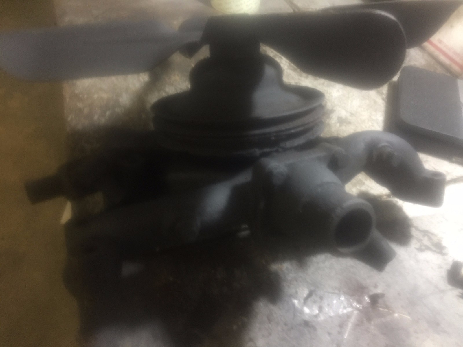 1949 1950 1951 1952 1953 1954 1955 1956 ORIG CADILLAC WATER PUMP W FAN ...