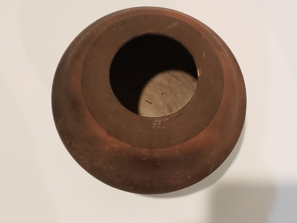 Western Raku Studio Pottery Vessel. Matte finish, Minimalist Design ...