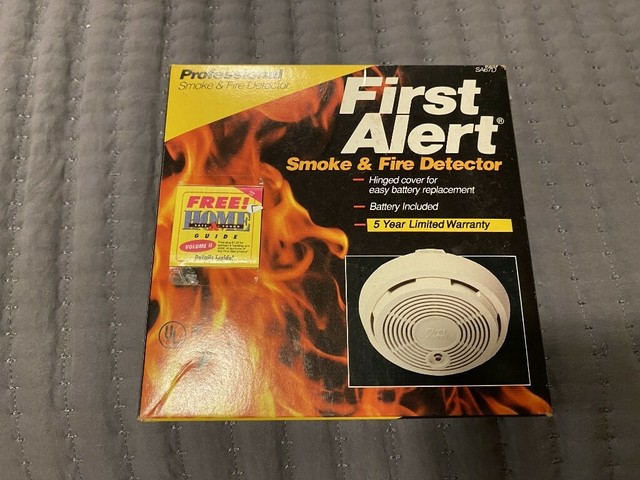 First Alert Smoke & Fire Detector Alarm SA67D 9v for sale online | eBay