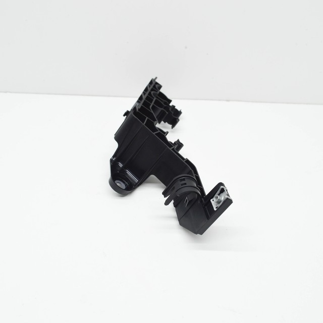 MERCEDES-BENZ GLE W167 Water Coolant Hose Bracket A1675018302 3D 200kw ...