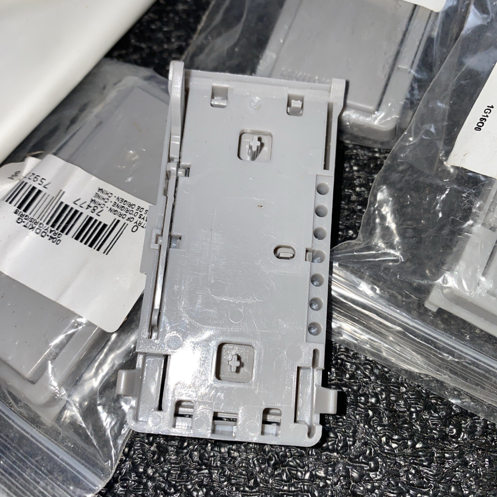 Leviton 004-DDKIT-G Leviton Switch Color Change Grey | eBay