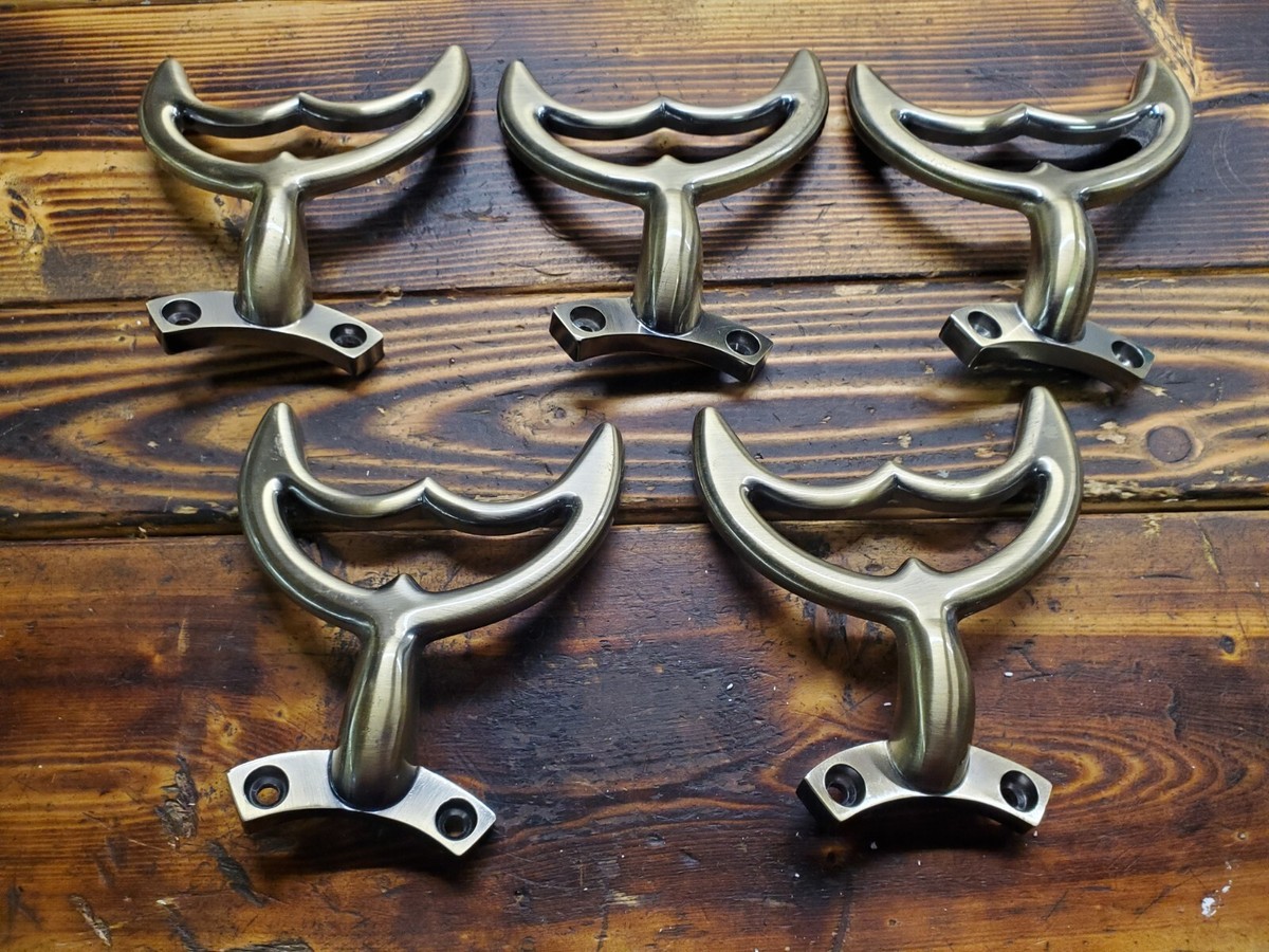 Casablanca Fan Blade Medallions What Is The Cost To Install A Ceiling