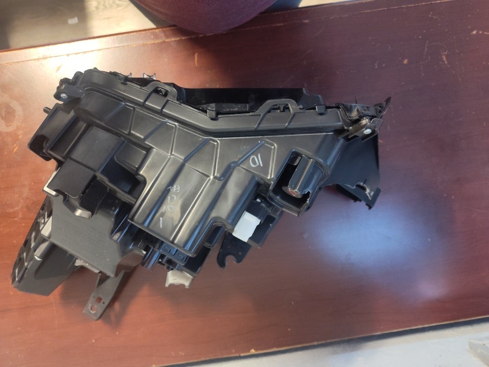 2024 2025 2026 TOYOTA TACOMA RIGHT PASSENGER SIDE HEADLIGHT LED OEM ...