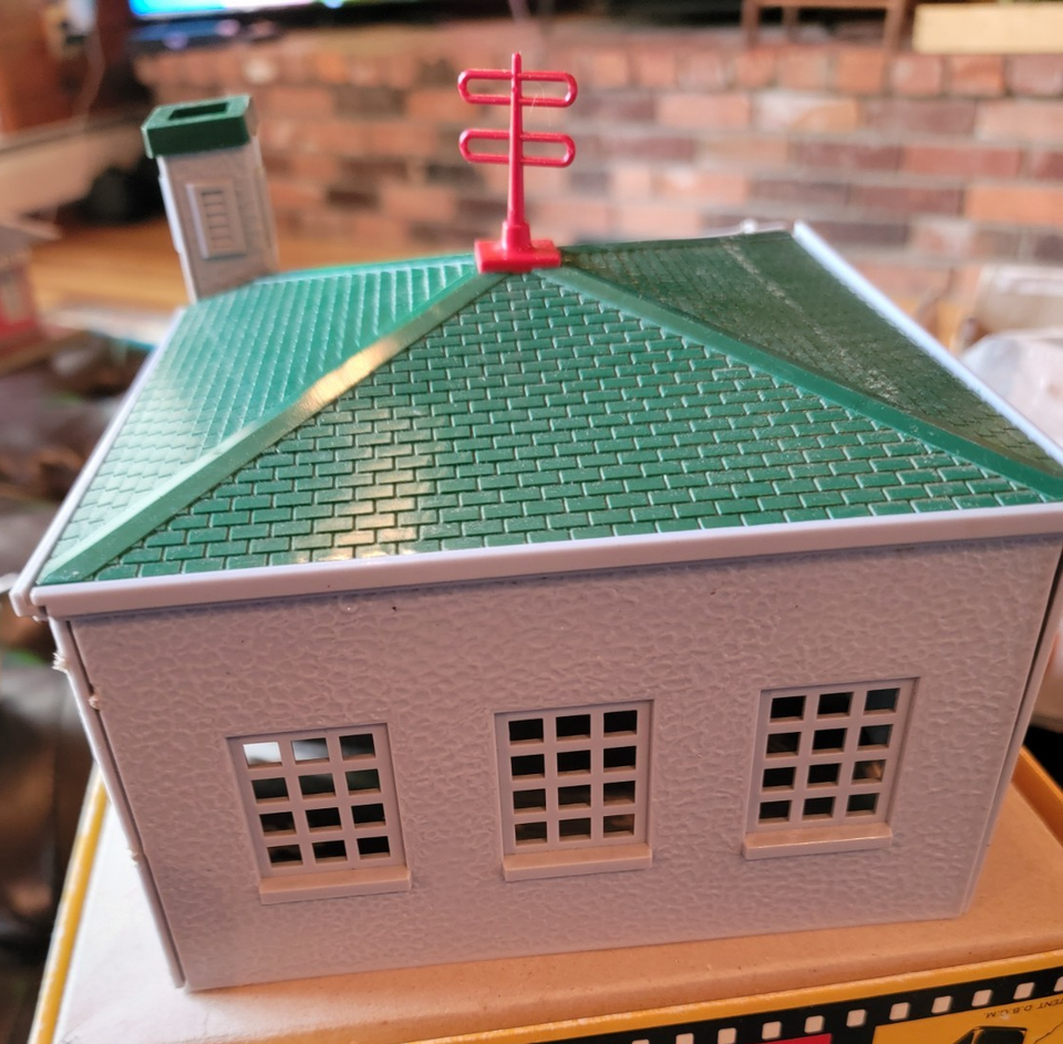 BACHMANN PLASTICVILLE - #PD-3 POLICE STATION COMPLETE - O SCALE | eBay