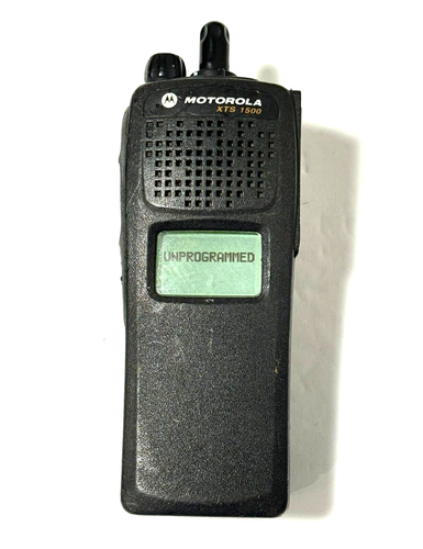 MOTOROLA XTS1500 UHF 450-520 MHz Two-Way Radio H66SDD9PW5BN NO Antenna ...