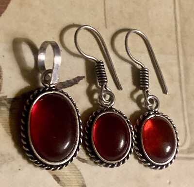 Simulated Red Ruby & Silver Earring And Pendant Jewelry Set, New In ...