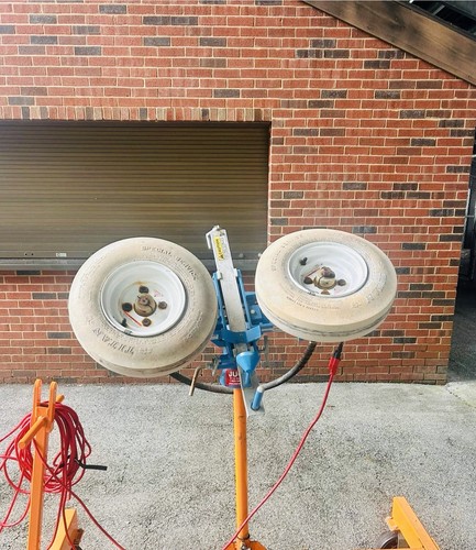 JUGS Football Passing Pitching Machine | eBay