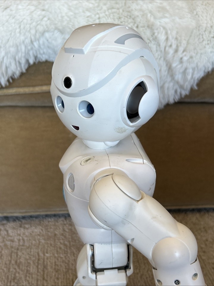 UBTECH Lynx Humanoid Robot “As Is” Untested No Power Cord No Returns | eBay
