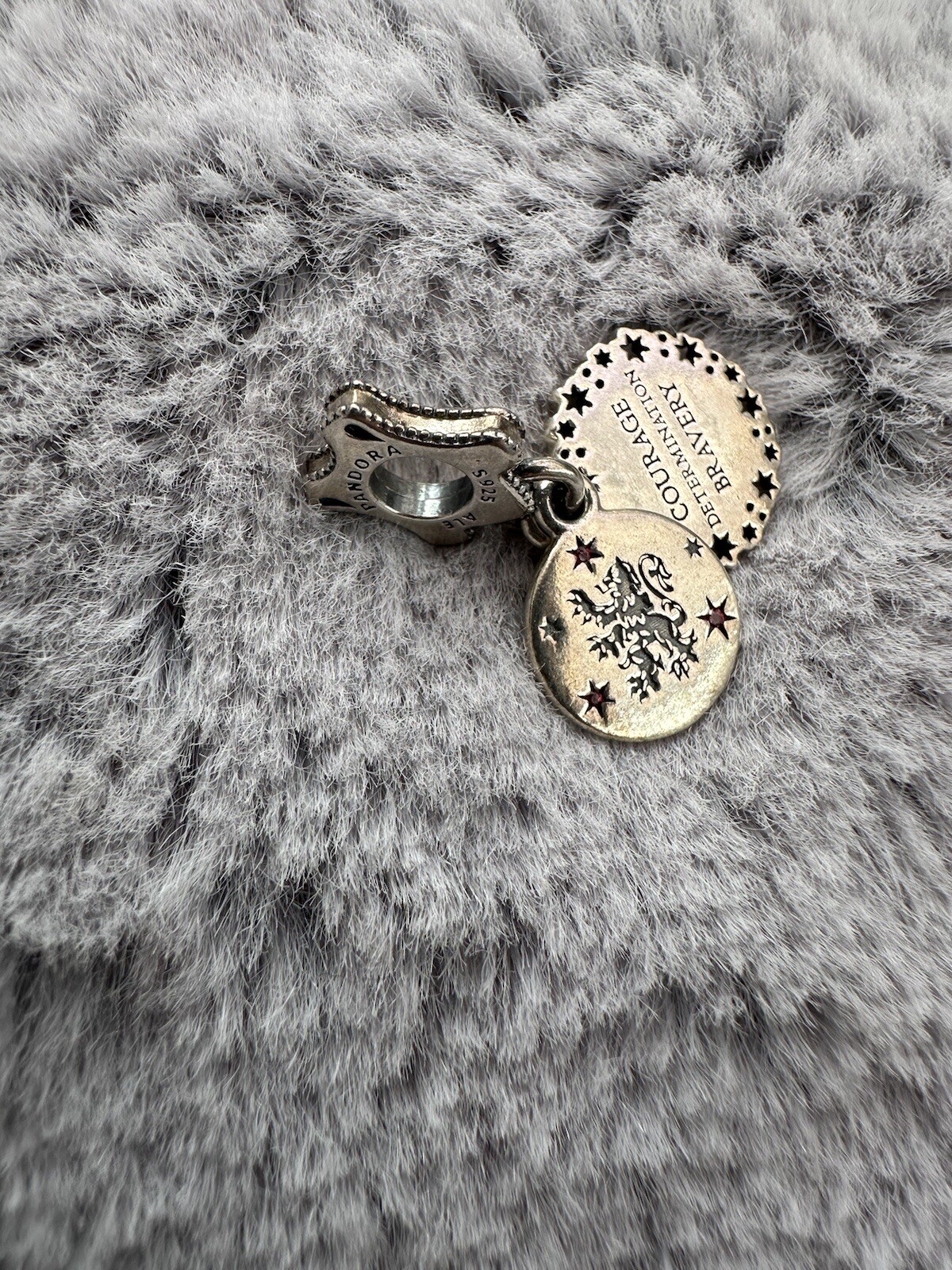 PANDORA Harry Potter Gryffindor House Crest Dangle Ch… - Gem