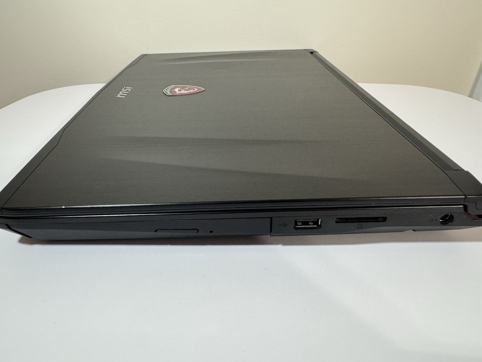 MSI GE62VR APACHE PRO i7 | 16GB RAM | 1TB HDD | WIN11H | KEYBOARD ISSUE ...