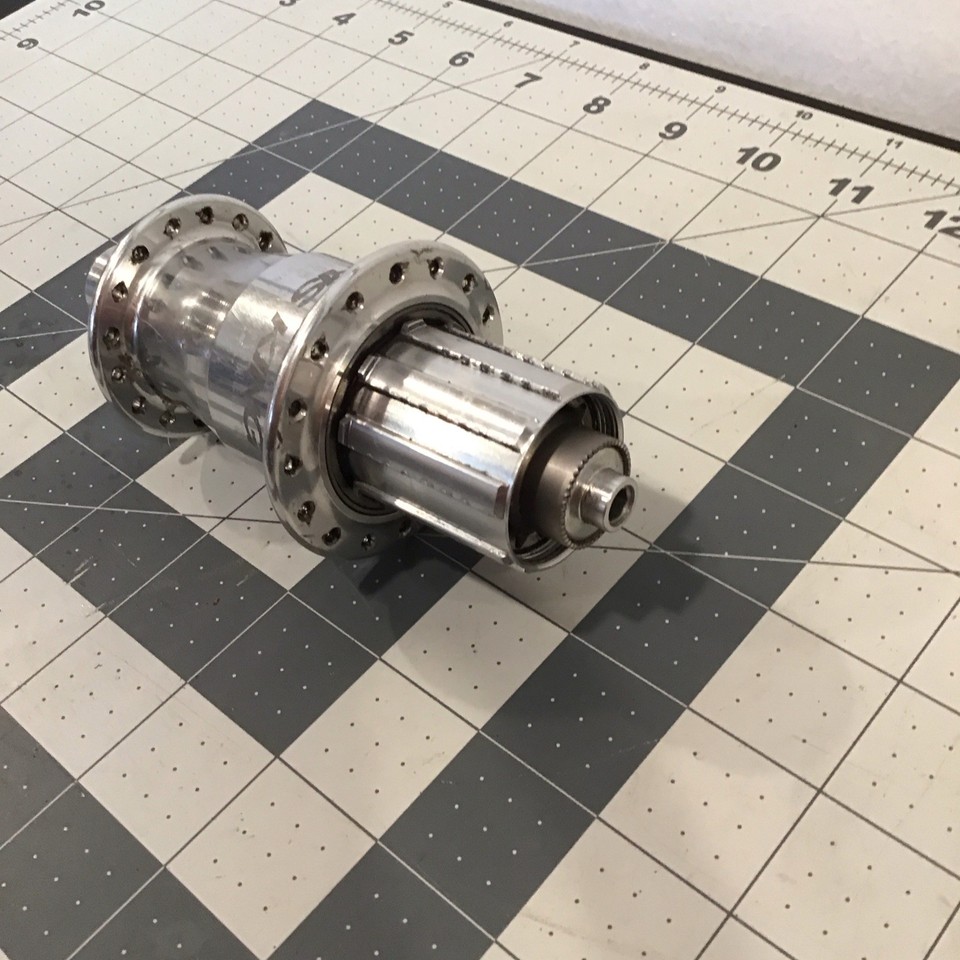 Chris King REAR Road HUB 130mm 31807772 32H Silver Quality Used Bike ...