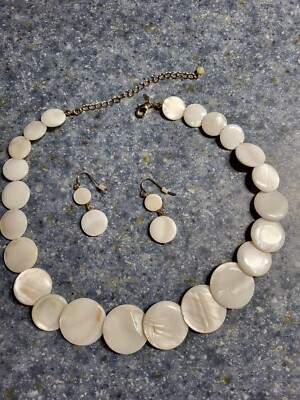 AVON-Signature Collection-Ocean Treasure Necklace & Earing Set-New In ...