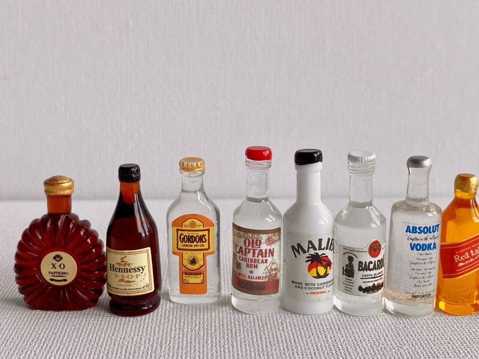 lot Dollhouse Miniature Cocktail Drinks wine champagne margarita liquor ...