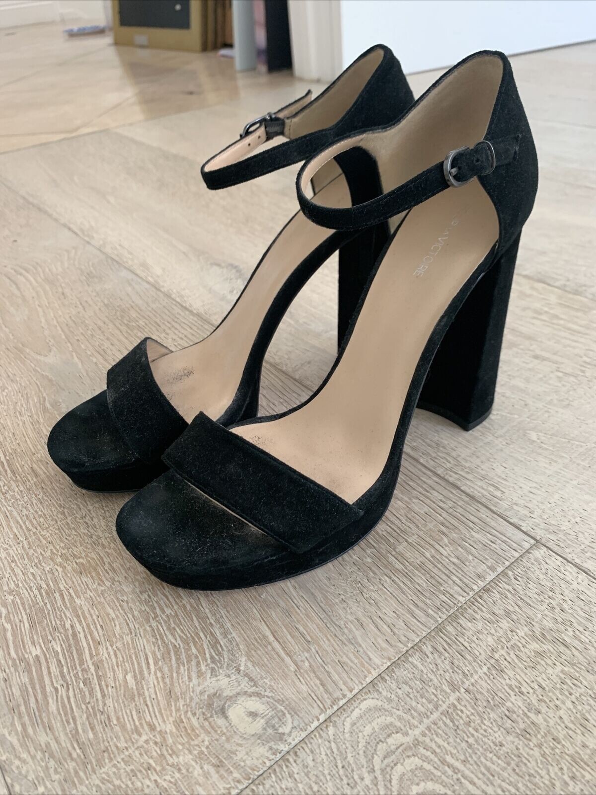 Pour La Victoire Women Black Kid Suede Yvette Block Sandal High Heel ...