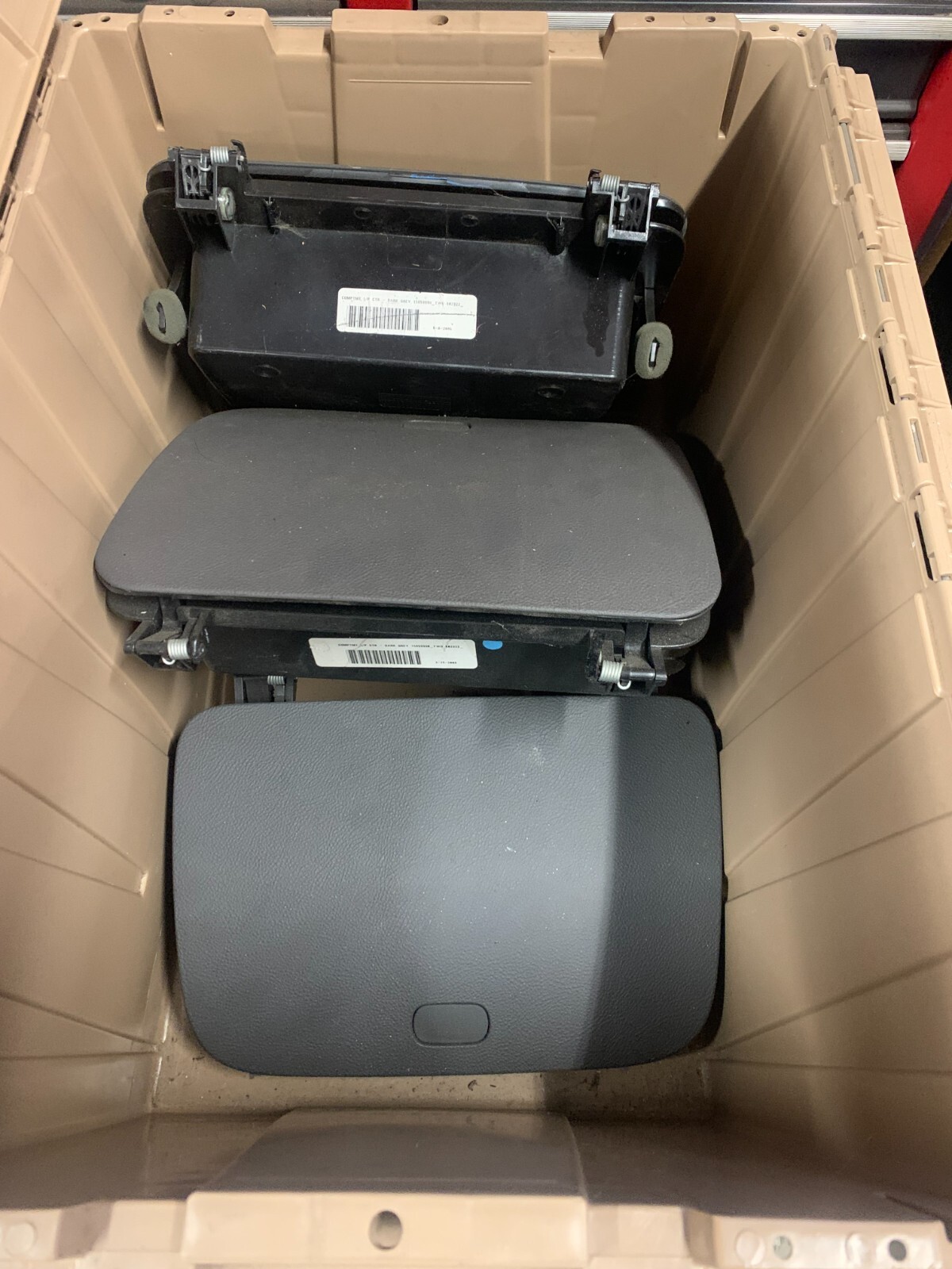 2006-2011 Chevy HHR Center Dash Top Gray Glove Box Assembly 15859990 ...