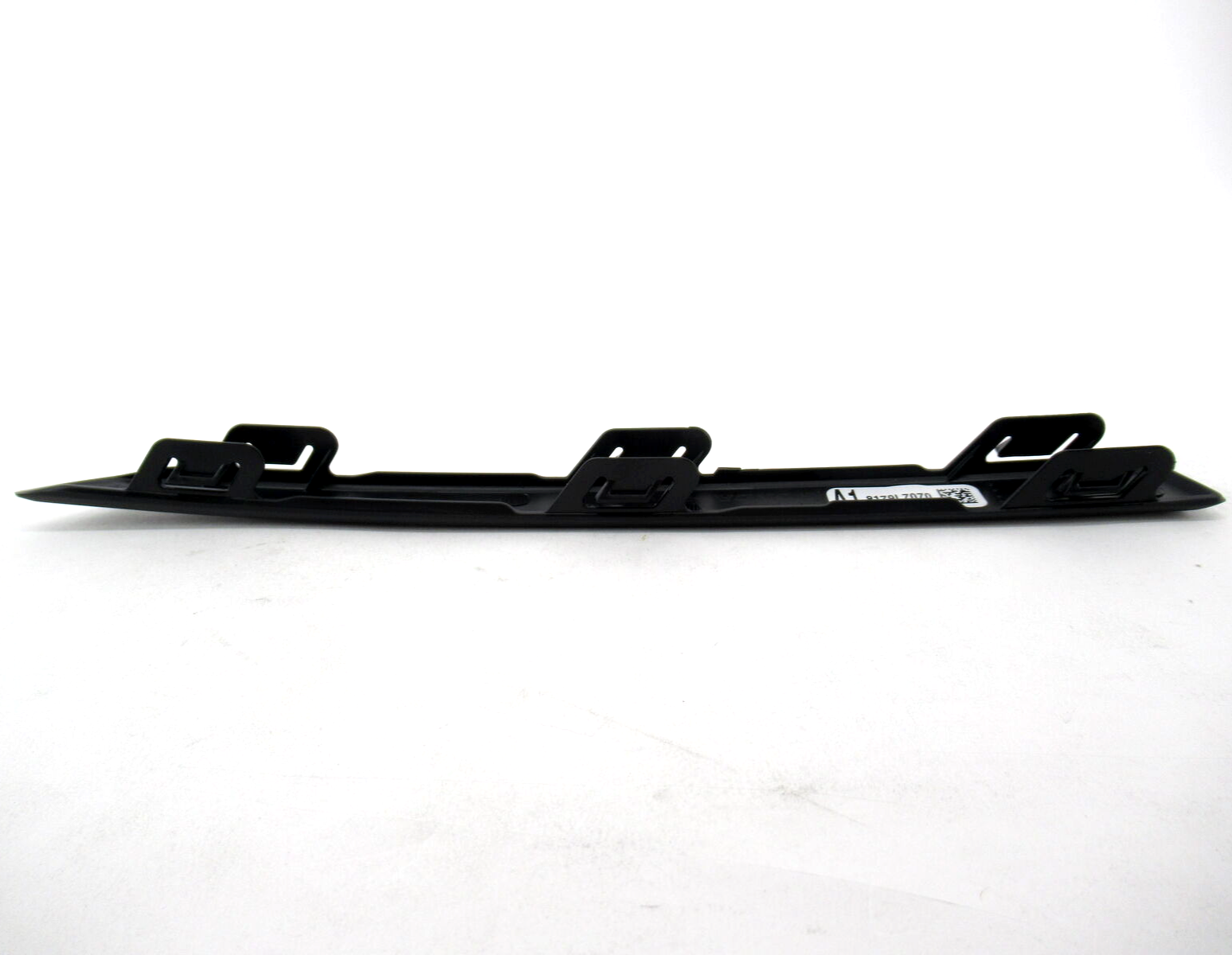 Genuine OEM Honda 71514-TLA-A11 Passenger RH Rear Bumper Molding 2017 ...