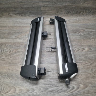 Thule 724 Flat Top Ski/Snowboard Roof Rack With Lock and Keys | eBay