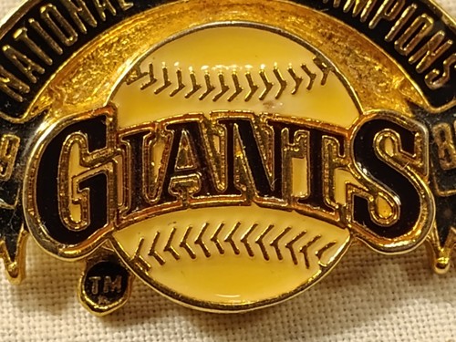 Vintage San Francisco Giants National League Champions 1989 Lapel Pin ...