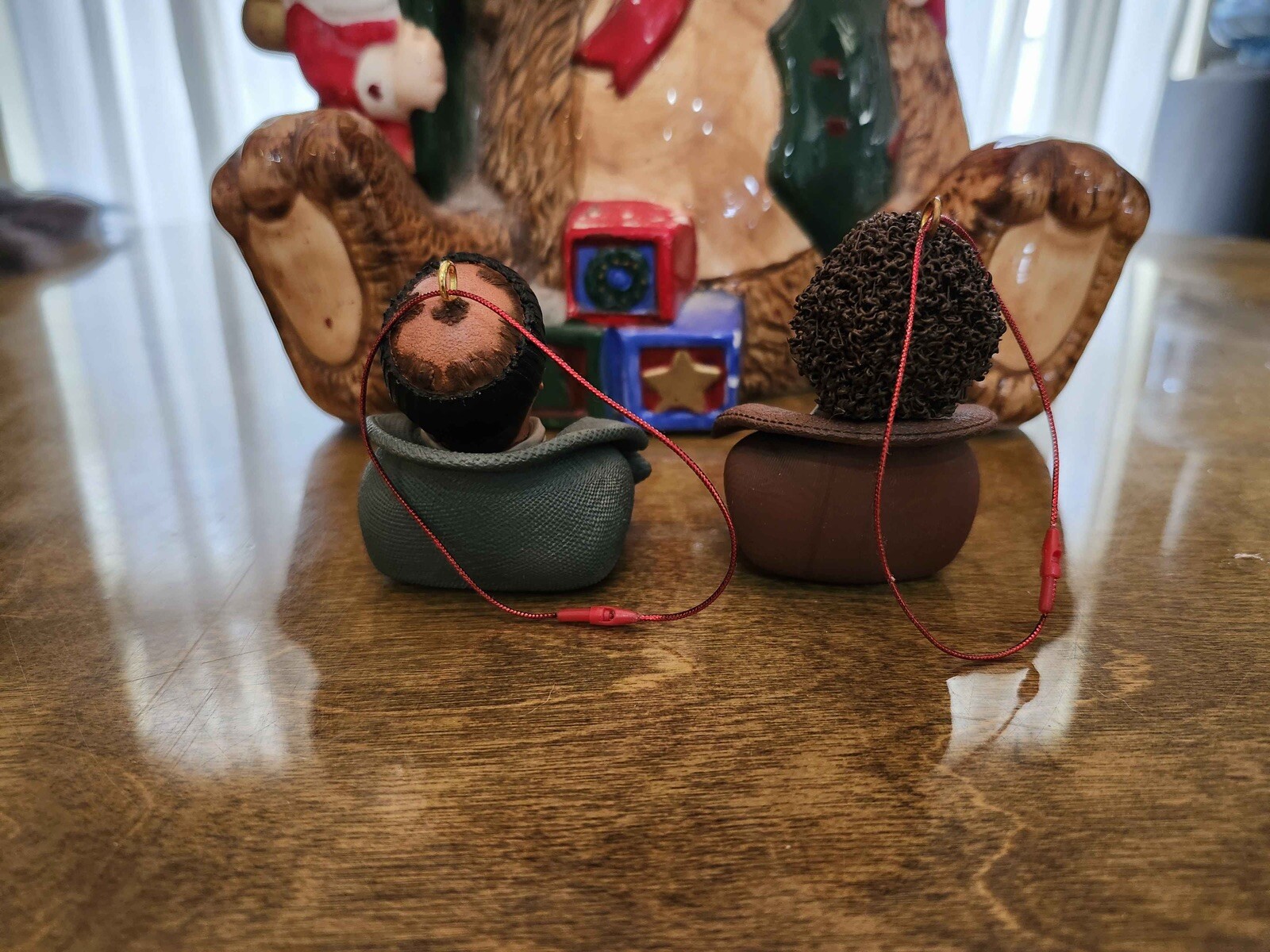 Hand-Painted 3D Resin Ornament - Harry & Marv Sticky Bandits Home Alone ...