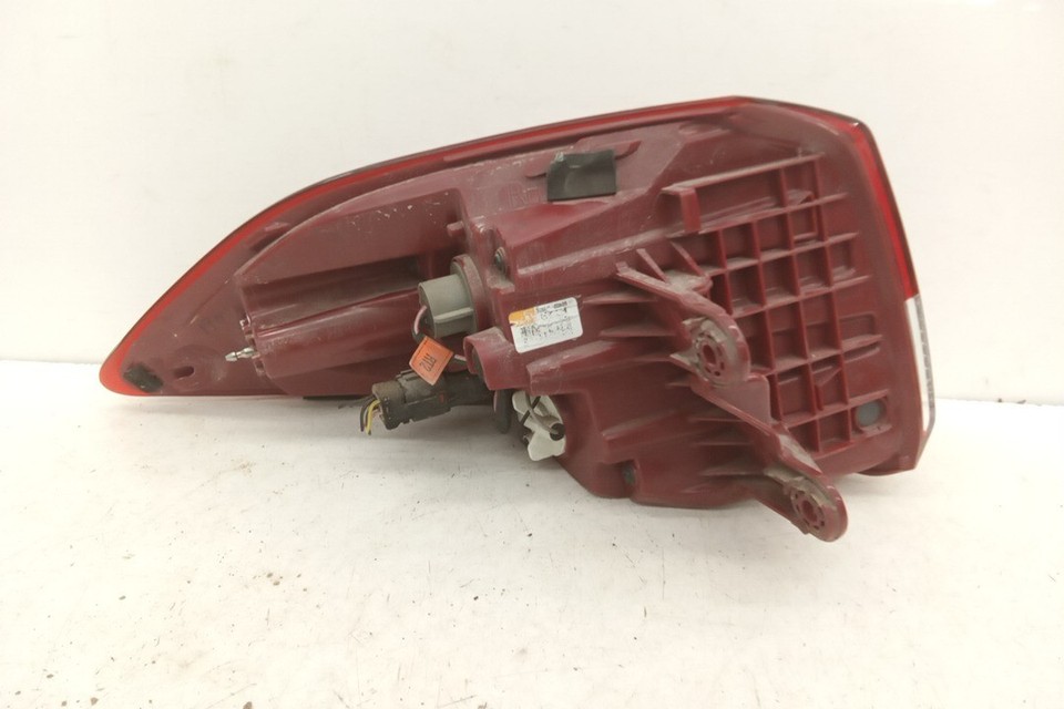 2016 Hyundai Tucson RH Passenger Quarter Panel Mounted Tail Light Lamp ...