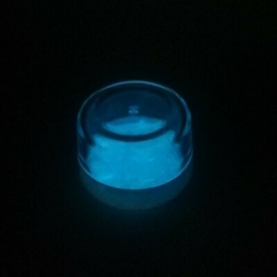 Stuart Semple BLUE LIT glow in the dark acrylic powdered paint 5g Tub ...