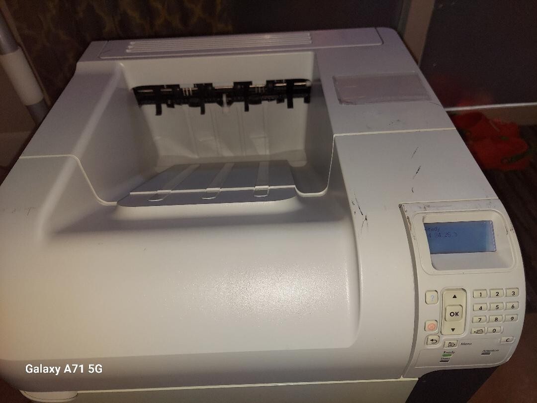 HP LaserJet P4015n Laser Printer CB511A W/ TONER AND CABLE | eBay