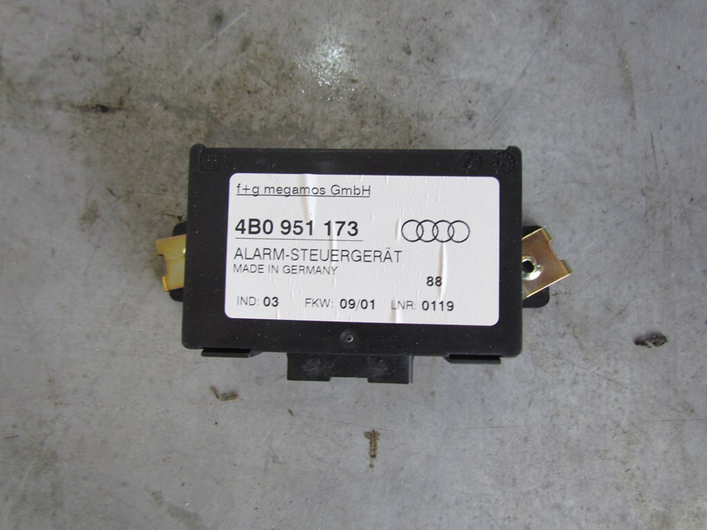 2001 Audi A4 Avant Alarm Control Module 4B0 951 173 | eBay