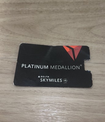 DELTA AIR LINES PLATINUM MEDALLION PLASTIC BAG TAG USED! TAG REV 2014 ...