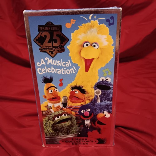 Sesame Street: 25 Wonderful Years- A Musical Celebration VHS ...