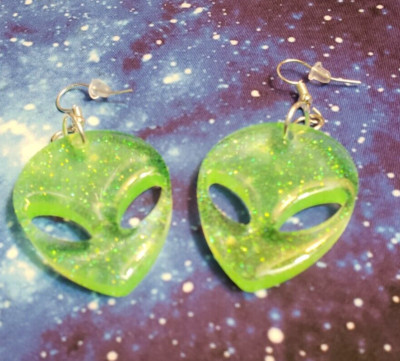 One A1 Pair of Green Sparkle Alien Head Dangle Earrings | eBay