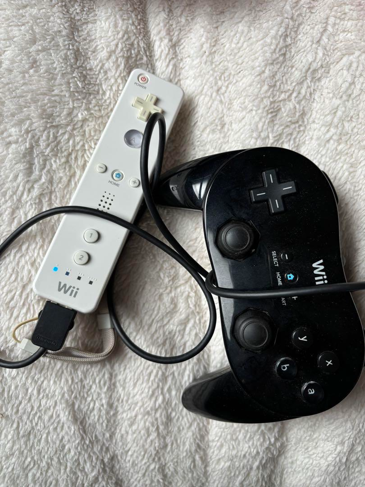 Nintendo Wii White Console, Tested, Factory Reset, Boxed with Many ...