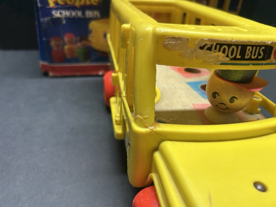 VTG 1985 Fisher Price Little People School Bus #192 In Original Box USA ...