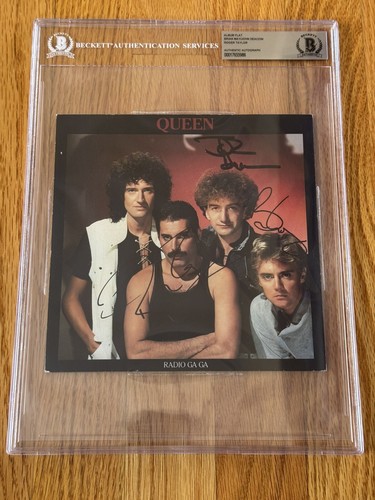 Ultra Rare Signed Queen 45 Radio GaGa John Deacon Brian May Roger ...