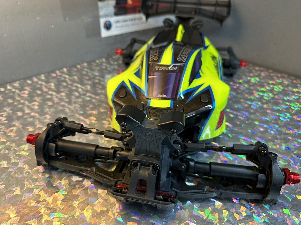 Arrma 1/8 TYPHON 223S BLX 4X4 Buggy Roller Chassis Yellow ARA4306V4T2 ...