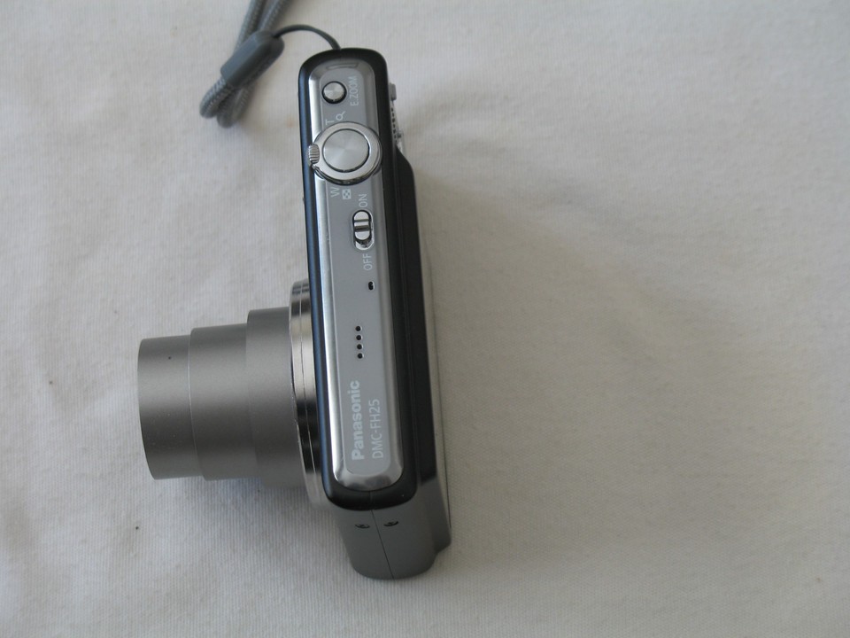 Panasonic Lumix DMC-FH25 16 MP 8x Optical Zoom Compact Digital Camera ...