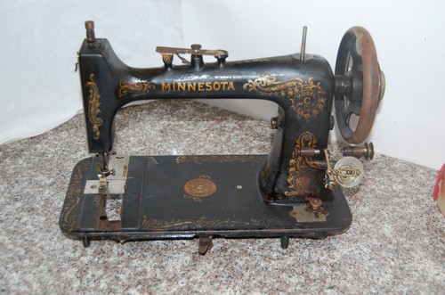 D6 Antique Minnesota Model C Treadle Sewing Machine PARTS | eBay