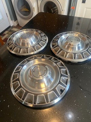 1970 Ford Mustang Hubcaps | eBay